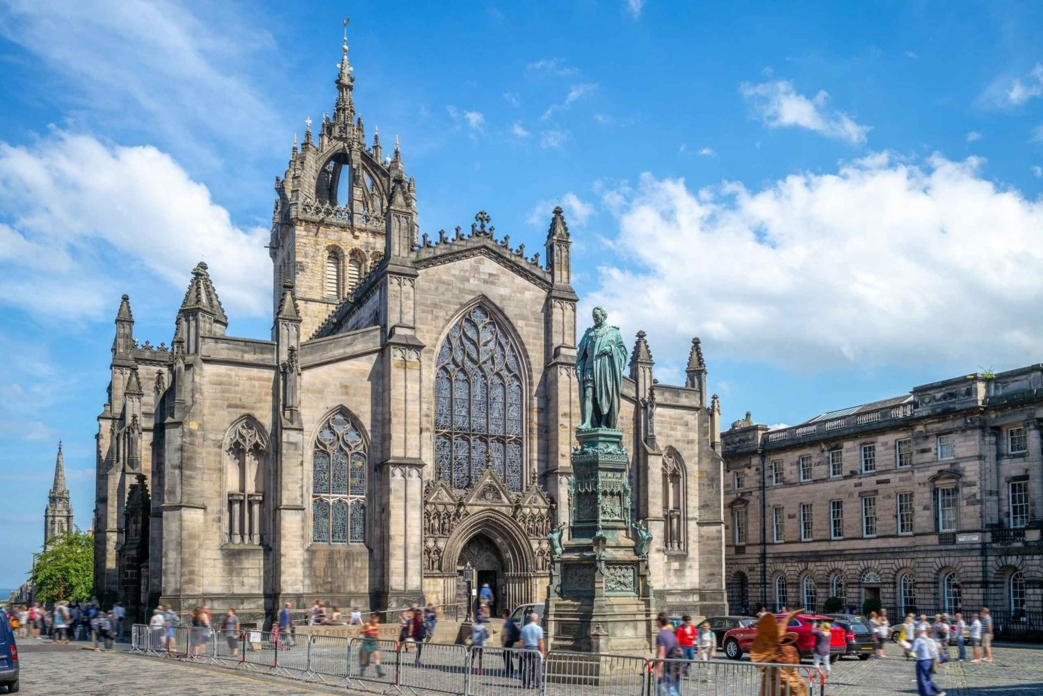 Descubriendo las Mejores Ofertas en Plane Tickets to EdinburghyAirfare ...
